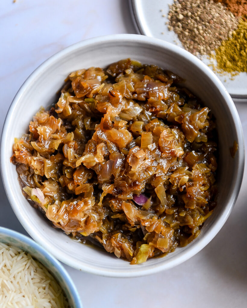 Lentils & Rice Pilaf with Caramelized Onions (Mujadara) | Nourish ...
