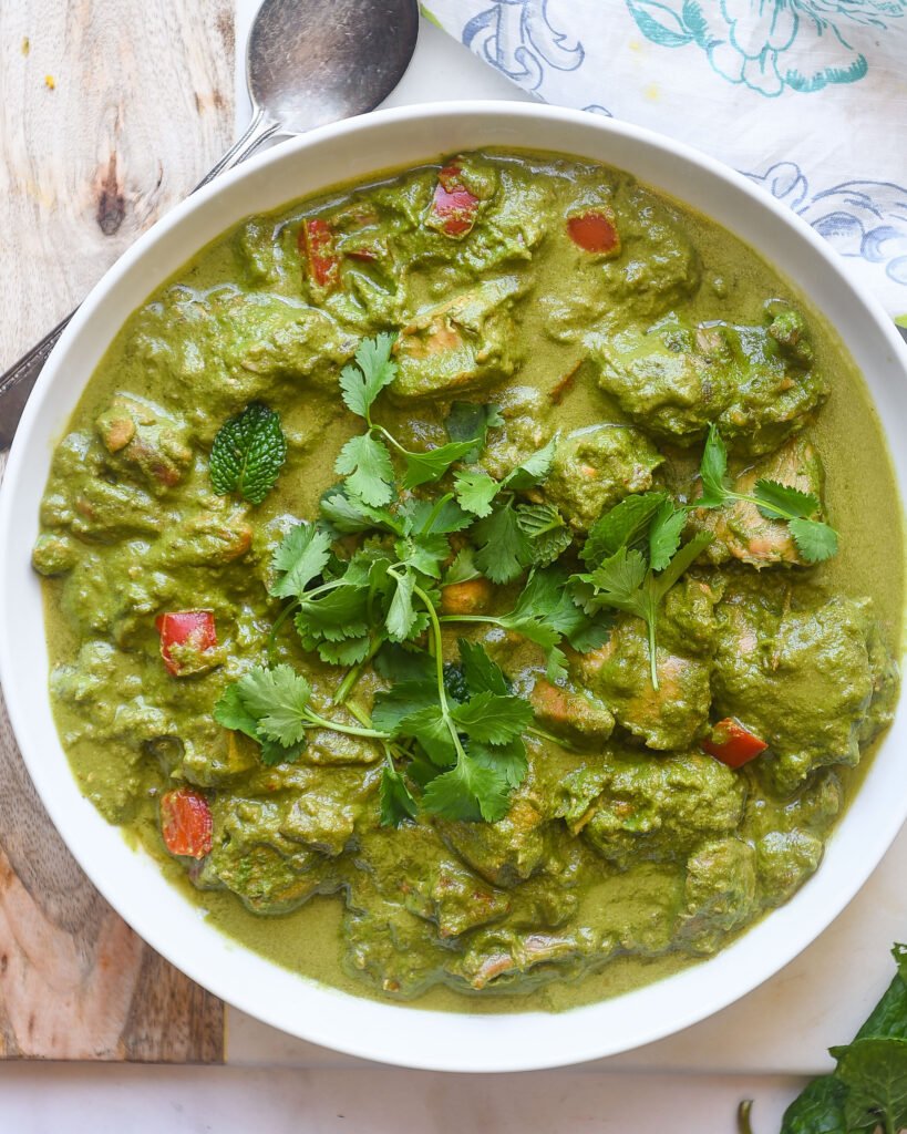 Hariyali Murg~ Chicken Curry with Fresh herbs | Nourish Deliciously